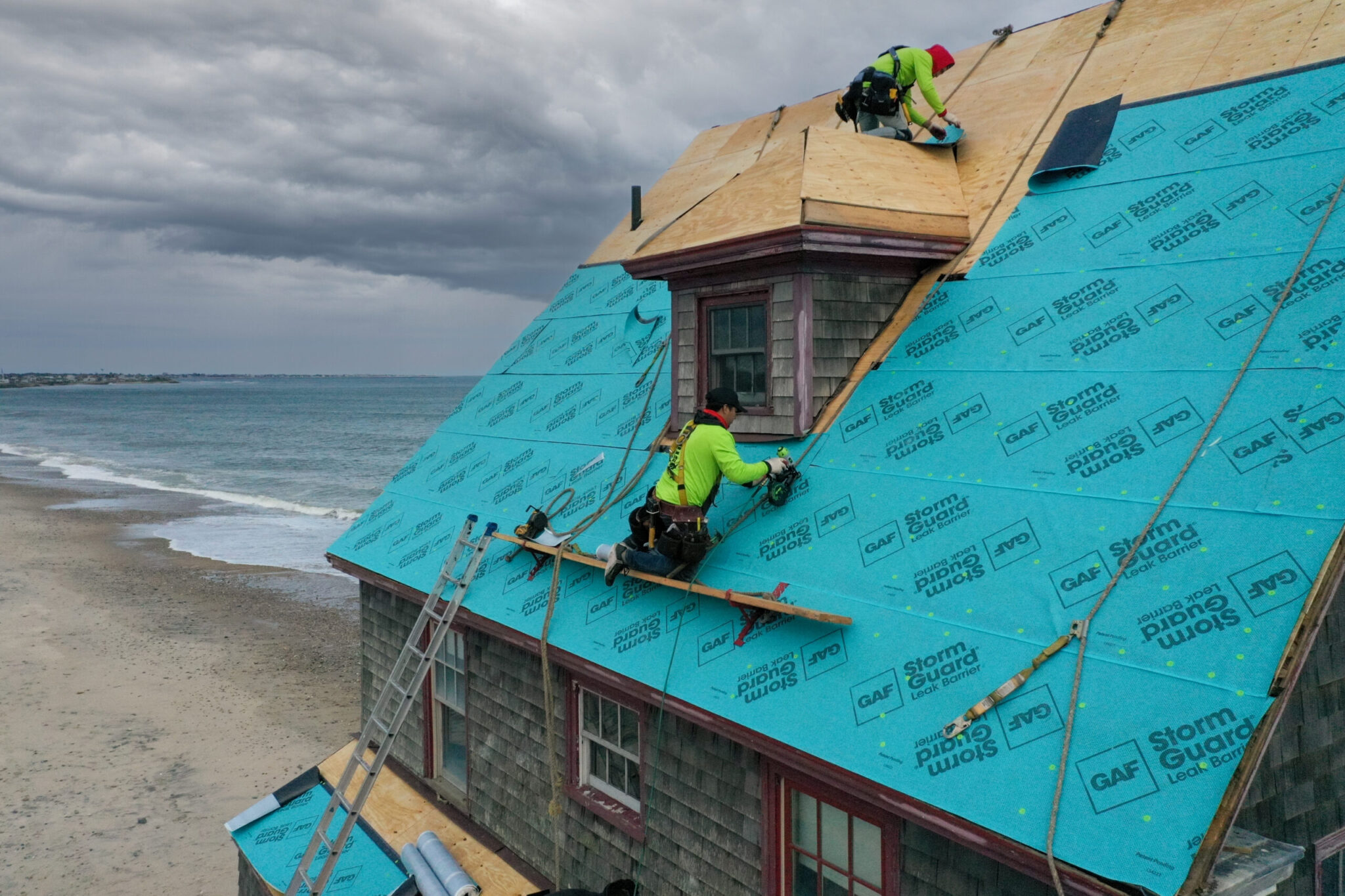 STINGER CAP Fasteners and Water Defense Systems